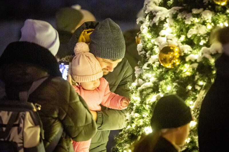 Fotogaleria Dzielnicowa choinka w Pieckach-Migowie